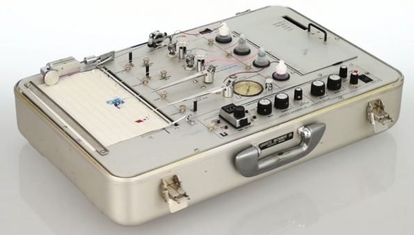 Lafayette model 76056 polygraph - Deutsches Spionagemuseum